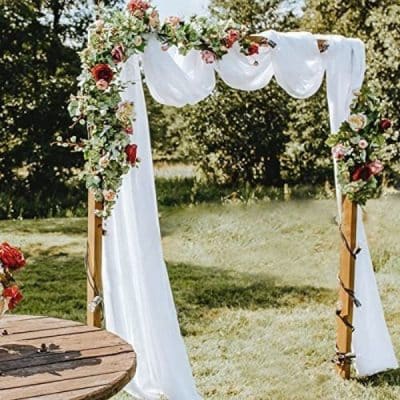 5 hermosos adornos de bodas con telas y flores